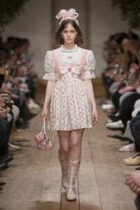 15 Adorable Twee Fashion Ideas to Revamp Your Wardrobe Today! - Fabricerie