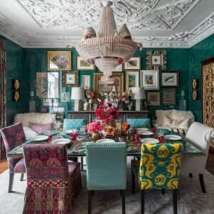 11+ Maximalist Dining Rooms That Will Make You Swoon (List) - Fabricerie